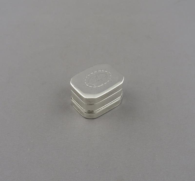 George III Silver Nutmeg Grater– JH Tee Antiques