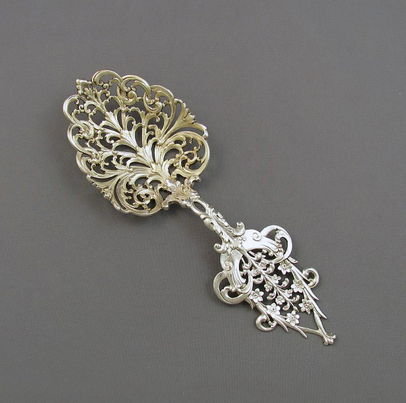 Tiffany Sterling Silver Bon Bon Spoon– JH Tee Antiques
